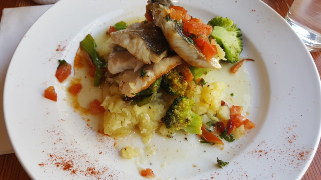 R&B's Restaurant and Bar - The Hampered Chef